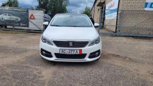 Balts Peugeot 308 2018 Telšiai, ar dzinēja tilpumu 1.20 L un nobraukumu 120 tūkst. km par 3650 €, foto  vietnē AUTOMOTO.COM.LV