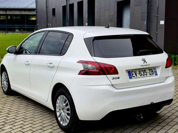 Balts Peugeot 308 2018 Klaipėda, ar dzinēja tilpumu 1.56 L un nobraukumu 185 tūkst. km par 4990 €, foto 7 vietnē AUTOMOTO.COM.LV