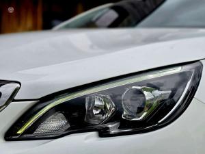 White Peugeot 308 2018 in Klaipeda, with an engine capacity of 1.56 L and mileage of 185 thousand km for 4990 €, photo 12 on AUTOMOTO.COM.LV