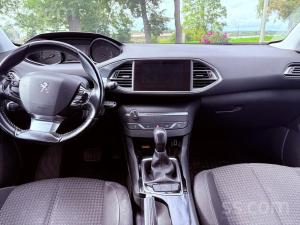 Balts Peugeot 308 2018 Daugavpils, ar dzinēja tilpumu 1.60 L un nobraukumu 217 tūkst. km par 7100 €, foto 14 vietnē AUTOMOTO.COM.LV