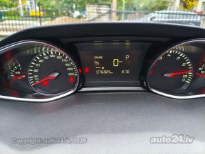 Balts Peugeot 308 2018 Tallina, ar dzinēja tilpumu 1.20 L un nobraukumu 77 tūkst. km par 9300 €, foto 5 vietnē AUTOMOTO.COM.LV