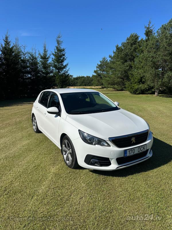 Balts Peugeot 308 2019 Tallina, ar dzinēja tilpumu 1.50 L un nobraukumu 119 tūkst. km par 9199 €, foto 2 vietnē AUTOMOTO.COM.LV