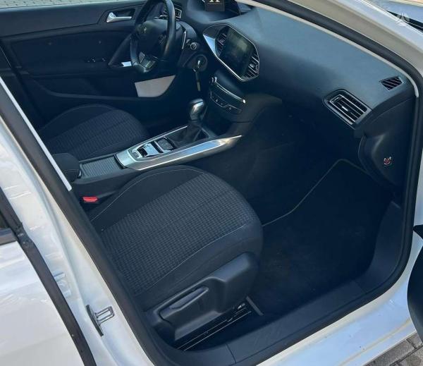 Balts Peugeot 308 2019 Tauragė, ar dzinēja tilpumu 1.50 L un nobraukumu 208 tūkst. km par 6300 €, foto 7 vietnē AUTOMOTO.COM.LV