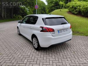 Balts Peugeot 308 2020 Talsi, ar dzinēja tilpumu 1.50 L un nobraukumu 204 tūkst. km par 7200 €, foto 5 vietnē AUTOMOTO.COM.LV