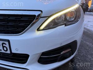 Balts Peugeot 308 2021 Jelgava, ar dzinēja tilpumu 1.50 L un nobraukumu 153 tūkst. km par 8900 €, foto 2 vietnē AUTOMOTO.COM.LV
