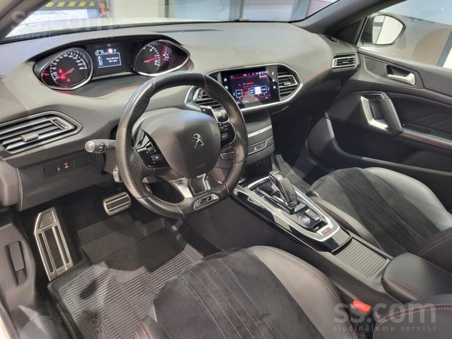 Balts Peugeot 308 2021 Rīga, ar dzinēja tilpumu 1.50 L un nobraukumu 211 tūkst. km par 10990 €, foto 14 vietnē AUTOMOTO.COM.LV