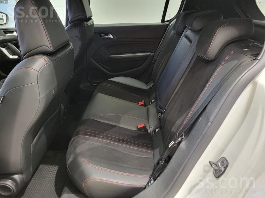 Balts Peugeot 308 2021 Rīga, ar dzinēja tilpumu 1.50 L un nobraukumu 211 tūkst. km par 10990 €, foto 20 vietnē AUTOMOTO.COM.LV