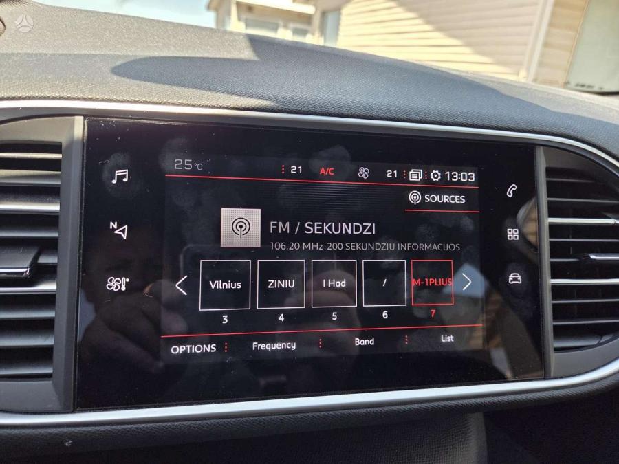 Balts Peugeot 308 2021 Viļņa, ar dzinēja tilpumu 1.20 L un nobraukumu 60 tūkst. km par 11999 €, foto 15 vietnē AUTOMOTO.COM.LV