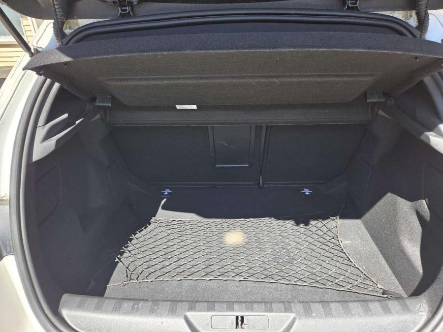 Balts Peugeot 308 2021 Viļņa, ar dzinēja tilpumu 1.20 L un nobraukumu 60 tūkst. km par 11999 €, foto 21 vietnē AUTOMOTO.COM.LV