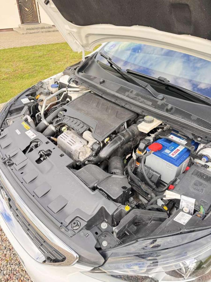 White Peugeot 308 2021 in Vilnius, with an engine capacity of 1.20 L and mileage of 166 thousand km for 7850 €, photo 45 on AUTOMOTO.COM.LV