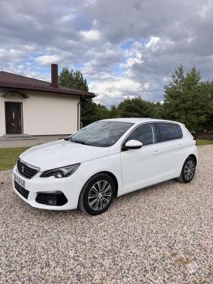 White Peugeot 308 2021 in Vilnius, with an engine capacity of 1.20 L and mileage of 166 thousand km for 7850 €, photo 3 on AUTOMOTO.COM.LV