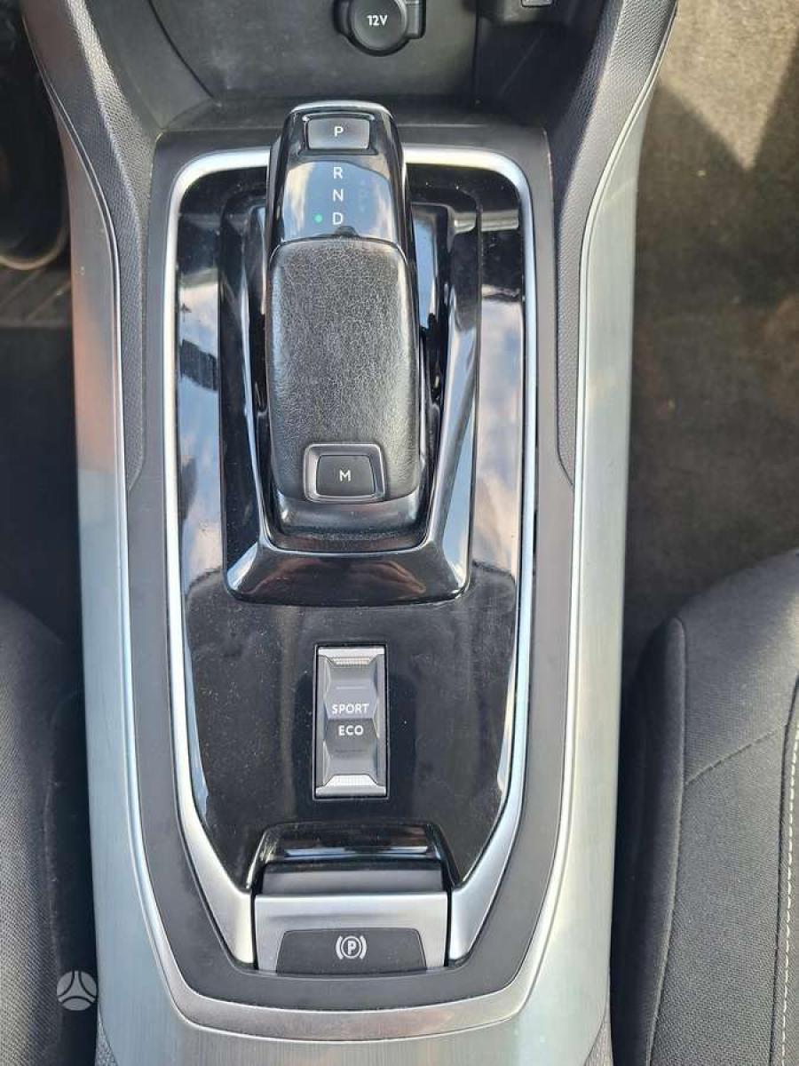Balts Peugeot 308 2021 Tauragė, ar dzinēja tilpumu 1.50 L un nobraukumu 170 tūkst. km par 6900 €, foto 15 vietnē AUTOMOTO.COM.LV