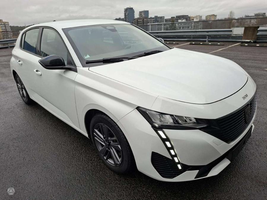 White Peugeot 308 2022 in Vilnius, with an engine capacity of 1.50 L and mileage of 145 thousand km for 11999 €, photo 4 on AUTOMOTO.COM.LV