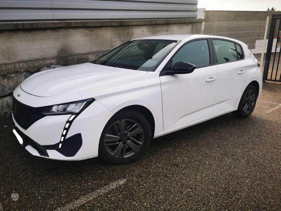 White Peugeot 308 2022 in Vilnius, with an engine capacity of 1.50 L and mileage of 162 thousand km for 9900 €, photo 1 on AUTOMOTO.COM.LV