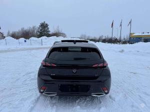 White Peugeot 308 2022 in Telschi, with an engine capacity of 1.50 L and mileage of 77 thousand km for 16500 €, photo 5 on AUTOMOTO.COM.LV
