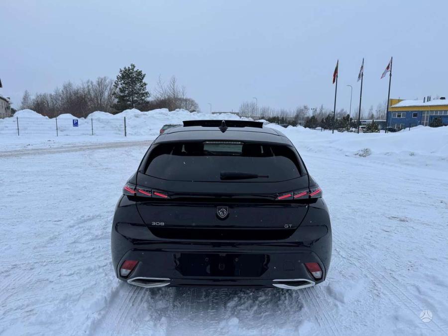 White Peugeot 308 2022 in Telschi, with an engine capacity of 1.50 L and mileage of 77 thousand km for 16500 €, photo 5 on AUTOMOTO.COM.LV