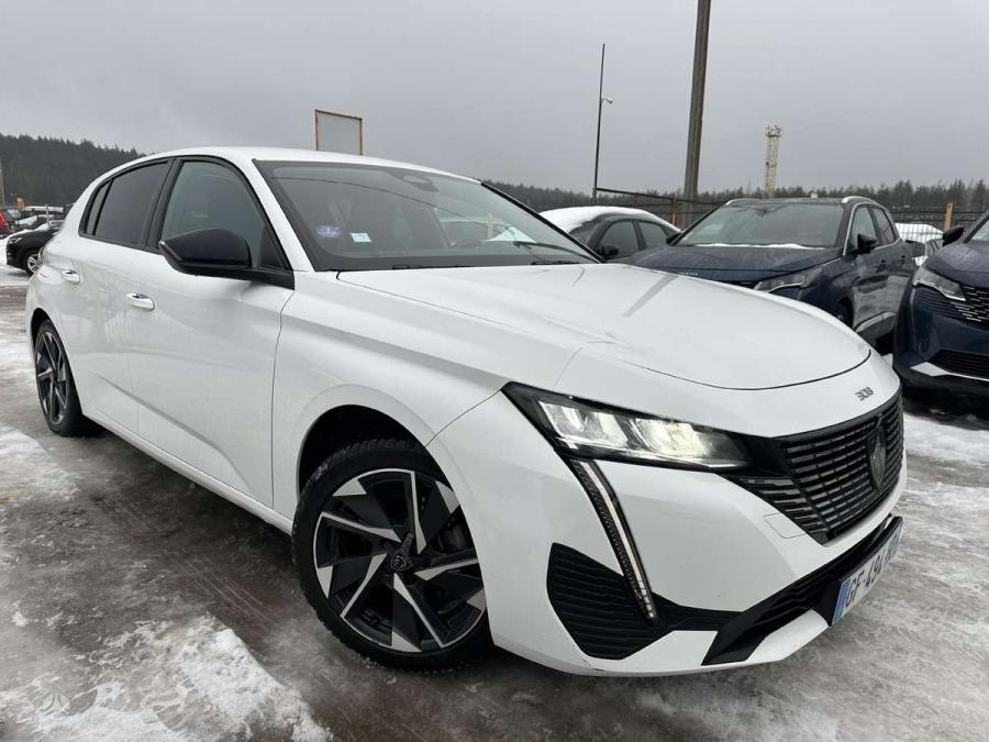 White Peugeot 308 2022 in Vilnius, with an engine capacity of 1.20 L and mileage of 146 thousand km for 12704 €, photo 5 on AUTOMOTO.COM.LV