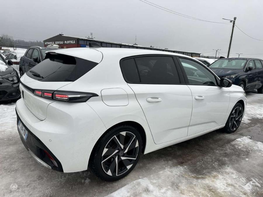 White Peugeot 308 2022 in Vilnius, with an engine capacity of 1.20 L and mileage of 146 thousand km for 12704 €, photo 6 on AUTOMOTO.COM.LV