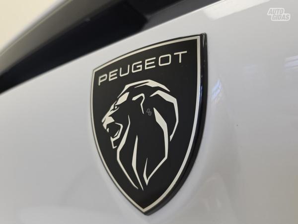 Белый Пежо 308 2022 в Вильнюс, объемом двигателя 1.50 л и пробегом 135 тыс. км за 13000 €, фото 9 на AUTOMOTO.COM.LV