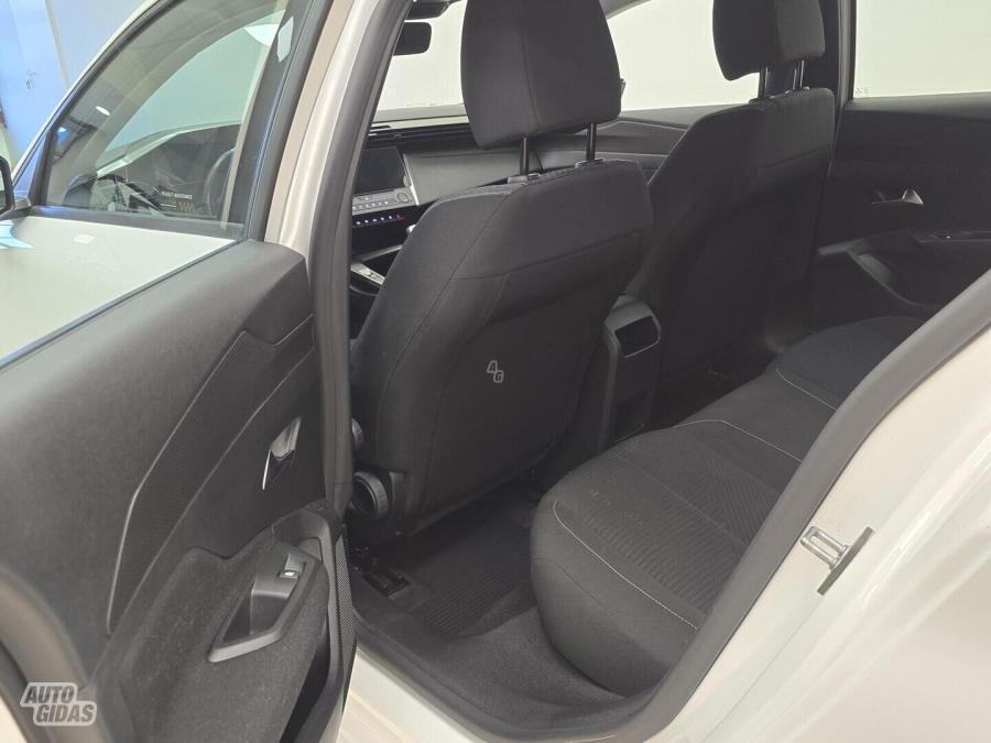 White Peugeot 308 2022 in Vilnius, with an engine capacity of 1.50 L and mileage of 135 thousand km for 13000 €, photo 28 on AUTOMOTO.COM.LV