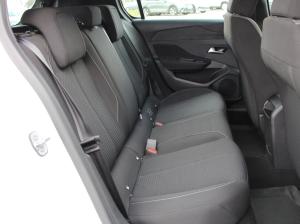 Balts Peugeot 308 2022 Viļņa, ar dzinēja tilpumu 1.20 L un nobraukumu 115 tūkst. km par 9990 €, foto 15 vietnē AUTOMOTO.COM.LV