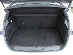 Balts Peugeot 308 2022 Viļņa, ar dzinēja tilpumu 1.20 L un nobraukumu 115 tūkst. km par 9990 €, foto 17 vietnē AUTOMOTO.COM.LV