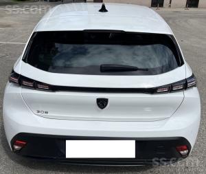 White Peugeot 308 2022 in Riga, with an engine capacity of 1.20 L and mileage of 71 thousand km for 14900 €, photo 7 on AUTOMOTO.COM.LV