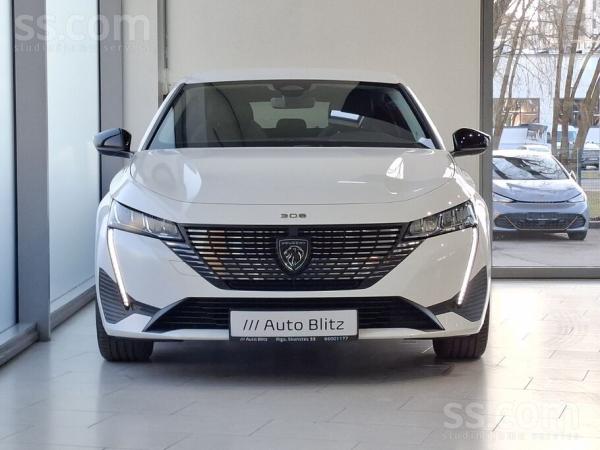 Белый Пежо 308 2022 в Рига, объемом двигателя 1.20 л и пробегом 57 тыс. км за 14990 €, фото 4 на AUTOMOTO.COM.LV