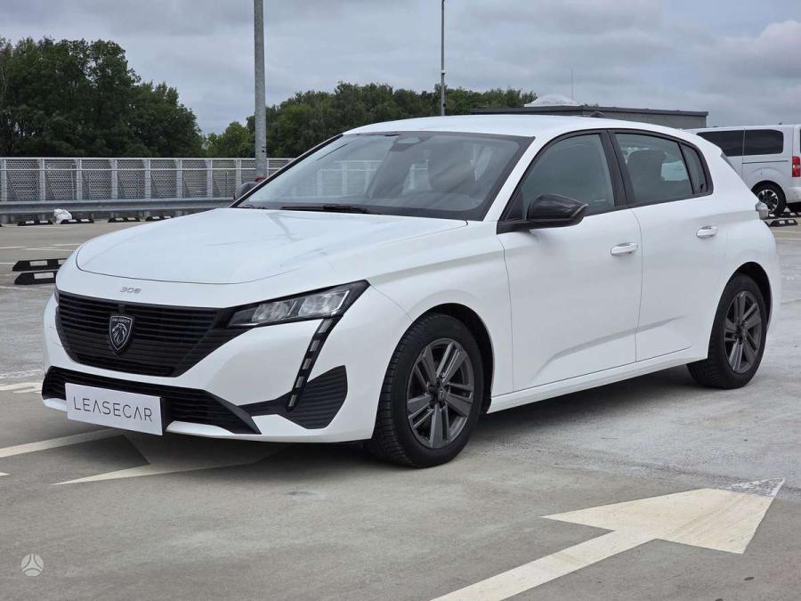 Balts Peugeot 308 2022 Viļņa, ar dzinēja tilpumu 1.50 L un nobraukumu 111 tūkst. km par 13490 €, foto 1 vietnē AUTOMOTO.COM.LV