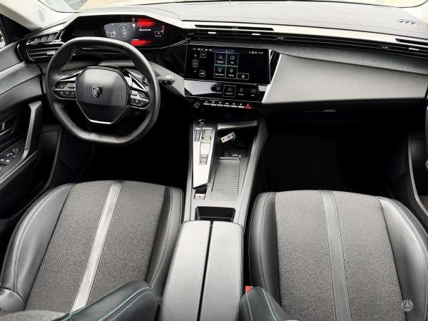 White Peugeot 308 2022 in Kaunas, with an engine capacity of 1.20 L and mileage of 180 thousand km for 12900 €, photo 10 on AUTOMOTO.COM.LV