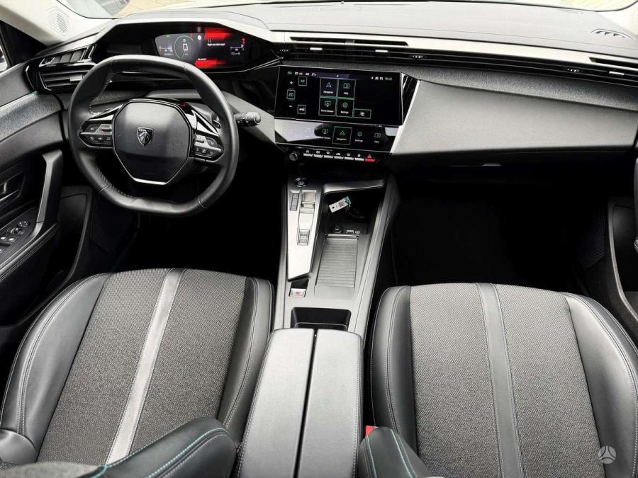 White Peugeot 308 2022 in Kaunas, with an engine capacity of 1.20 L and mileage of 180 thousand km for 12900 €, photo 11 on AUTOMOTO.COM.LV