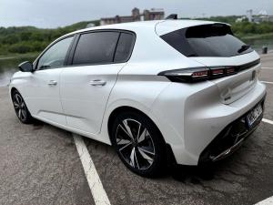 Balts Peugeot 308 2023 Kauņa, ar dzinēja tilpumu 1.20 L un nobraukumu 30 tūkst. km par 19300 €, foto 4 vietnē AUTOMOTO.COM.LV