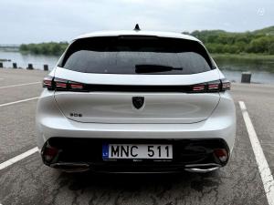 Balts Peugeot 308 2023 Kauņa, ar dzinēja tilpumu 1.20 L un nobraukumu 30 tūkst. km par 19300 €, foto 5 vietnē AUTOMOTO.COM.LV
