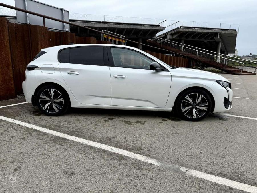 Balts Peugeot 308 2023 Kauņa, ar dzinēja tilpumu 1.20 L un nobraukumu 30 tūkst. km par 19300 €, foto 7 vietnē AUTOMOTO.COM.LV