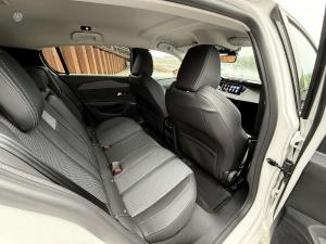 Balts Peugeot 308 2023 Kauņa, ar dzinēja tilpumu 1.20 L un nobraukumu 30 tūkst. km par 19300 €, foto 15 vietnē AUTOMOTO.COM.LV