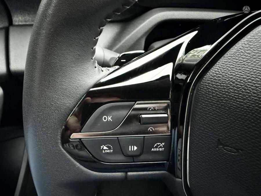 Balts Peugeot 308 2023 Kauņa, ar dzinēja tilpumu 1.20 L un nobraukumu 30 tūkst. km par 19300 €, foto 21 vietnē AUTOMOTO.COM.LV