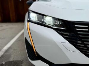 Balts Peugeot 308 2023 Kauņa, ar dzinēja tilpumu 1.20 L un nobraukumu 30 tūkst. km par 19300 €, foto 31 vietnē AUTOMOTO.COM.LV