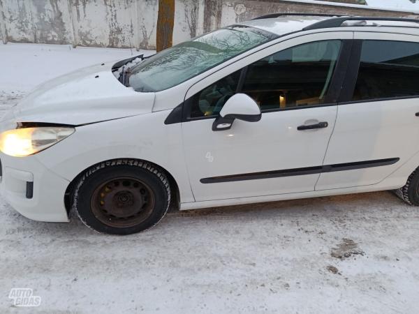 White Peugeot 308 2008 in Joniskis, with an engine capacity of 1.60 L and mileage of 430 thousand km for 450 €, photo 5 on AUTOMOTO.COM.LV