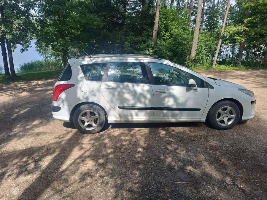 Белый Пежо 308 2009 в Рокишкис, объемом двигателя 1.60 л и пробегом 256 тыс. км за 1800 €, фото 4 на AUTOMOTO.COM.LV