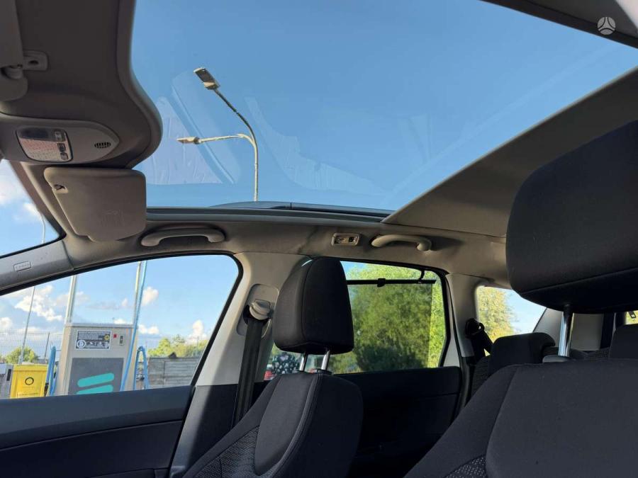 Balts Peugeot 308 2010 Kauņa, ar dzinēja tilpumu 1.56 L un nobraukumu 206 tūkst. km par 899 €, foto 15 vietnē AUTOMOTO.COM.LV