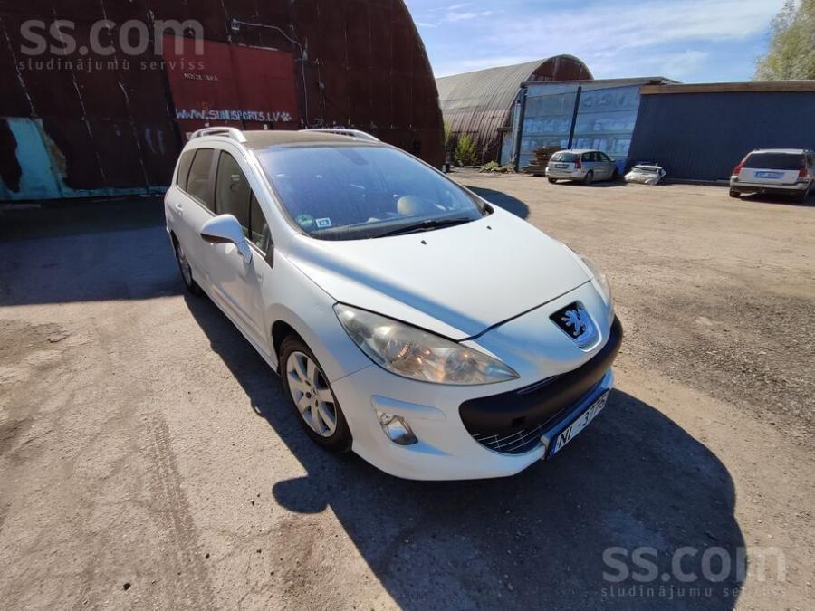 Balts Peugeot 308 2012 Rīga, ar dzinēja tilpumu 1.60 L un nobraukumu 0 tūkst. km par 5200 €, foto 10 vietnē AUTOMOTO.COM.LV