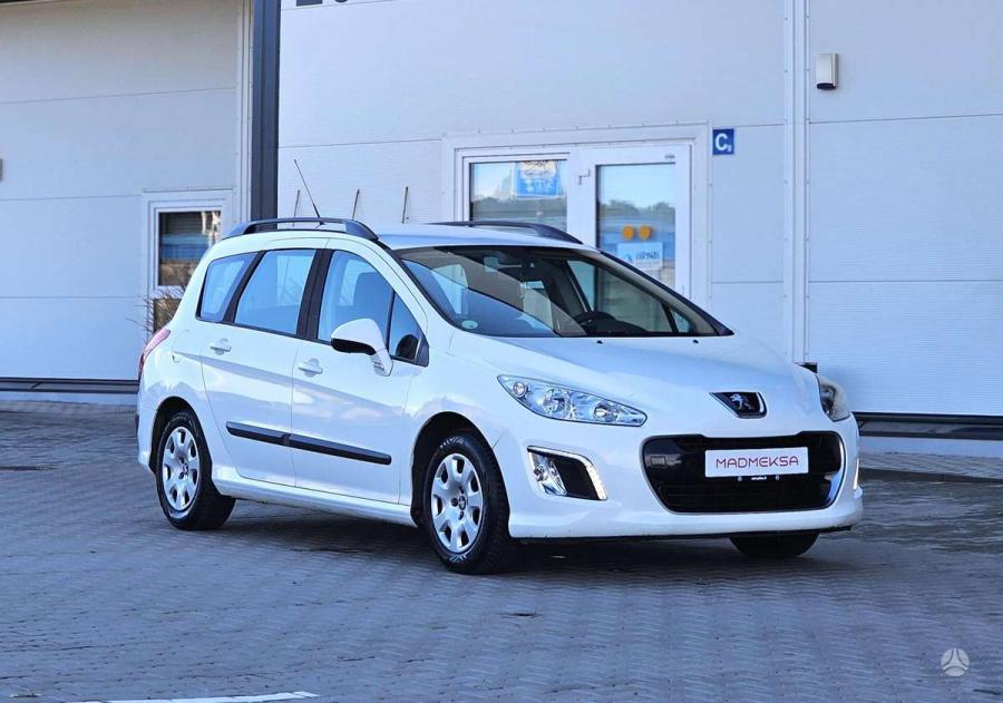 Balts Peugeot 308 2012 Viļņa, ar dzinēja tilpumu 1.56 L un nobraukumu 236 tūkst. km par 2750 €, foto 13 vietnē AUTOMOTO.COM.LV