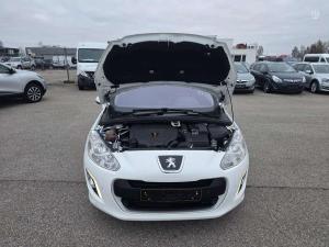 Balts Peugeot 308 2013 Marijampole, ar dzinēja tilpumu 2.00 L un nobraukumu 259 tūkst. km par 3150 €, foto 19 vietnē AUTOMOTO.COM.LV
