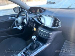 Balts Peugeot 308 2014 Tallina, ar dzinēja tilpumu 1.60 L un nobraukumu 293 tūkst. km par 4490 €, foto 10 vietnē AUTOMOTO.COM.LV
