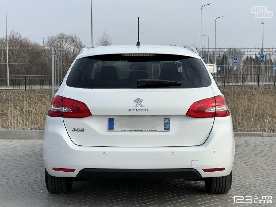 Balts Peugeot 308 2014 Tauragė, ar dzinēja tilpumu 2.00 L un nobraukumu 233 tūkst. km par 5850 €, foto 11 vietnē AUTOMOTO.COM.LV