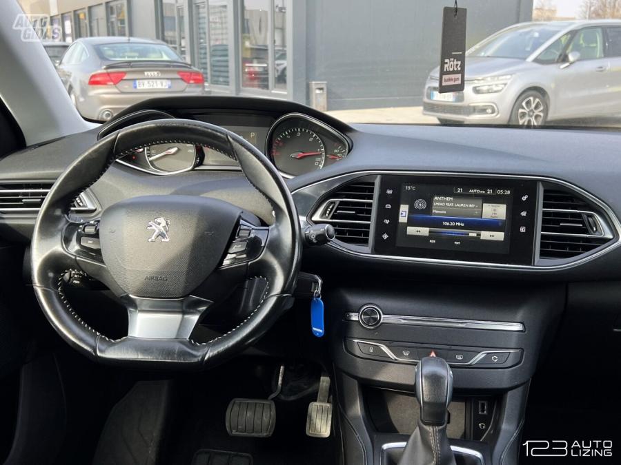Balts Peugeot 308 2014 Tauragė, ar dzinēja tilpumu 2.00 L un nobraukumu 233 tūkst. km par 5850 €, foto 16 vietnē AUTOMOTO.COM.LV