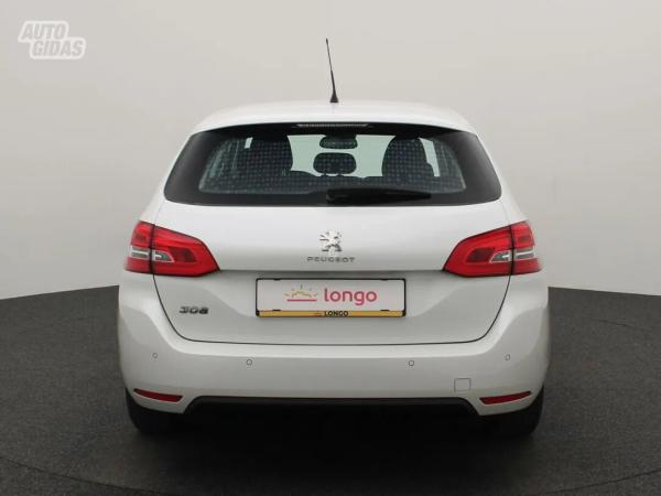 Balts Peugeot 308 2014 Viļņa, ar dzinēja tilpumu 1.20 L un nobraukumu 225 tūkst. km par 4599 €, foto 5 vietnē AUTOMOTO.COM.LV