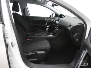 White Peugeot 308 2014 in Vilnius, with an engine capacity of 1.20 L and mileage of 225 thousand km for 4599 €, photo 15 on AUTOMOTO.COM.LV