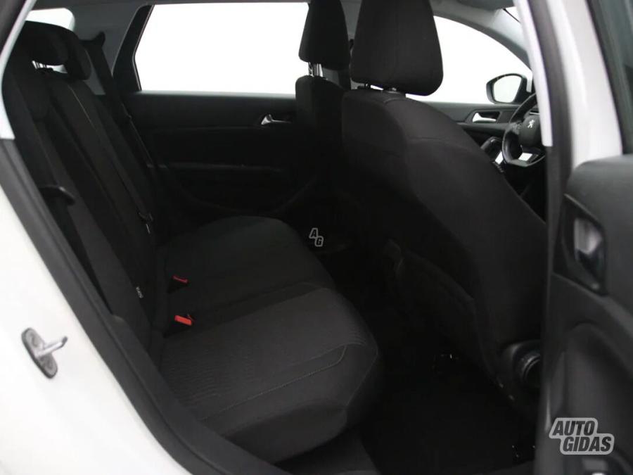 White Peugeot 308 2014 in Vilnius, with an engine capacity of 1.20 L and mileage of 225 thousand km for 4599 €, photo 16 on AUTOMOTO.COM.LV