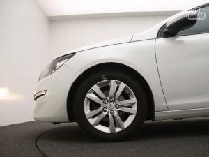 White Peugeot 308 2014 in Vilnius, with an engine capacity of 1.20 L and mileage of 225 thousand km for 4599 €, photo 29 on AUTOMOTO.COM.LV
